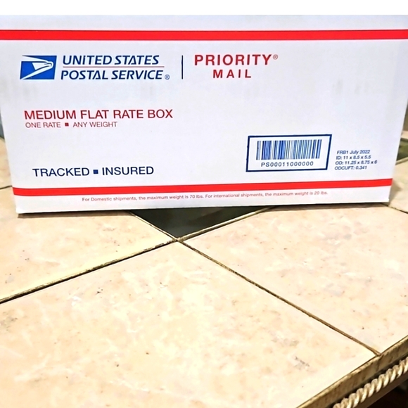 Other | Priority Mail Medium Flat Rate Box | Poshmark